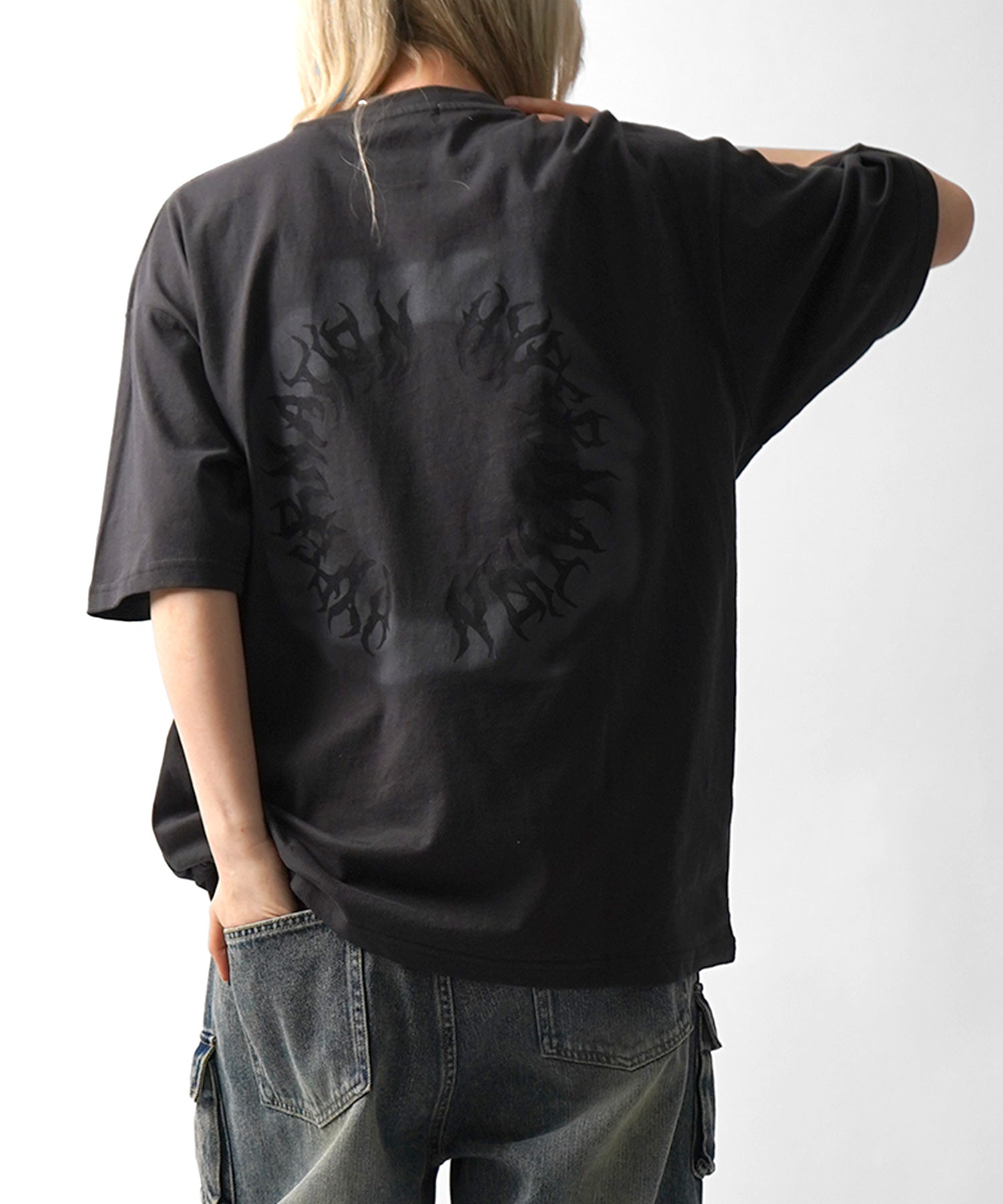 25SS サークル ボックスシルエット グランジ風 Y2Kモチーフ 韓国風 バックプリント